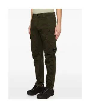 C.P. COMPANY Cargo Trousers With Lens Detail - Black