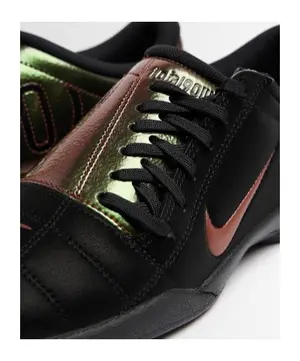 Nike Total 90 Premium Tiempo Sneakers