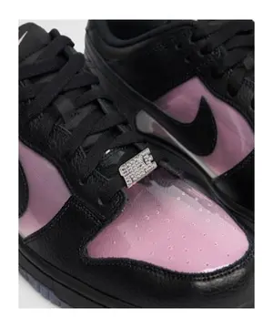 Nike Dunk Low Retro Premium Sneakers