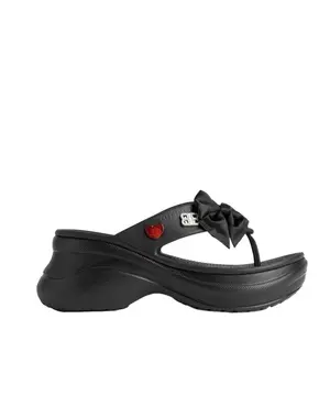 Balenciaga Platform Thong Sandals With Embossed Logo