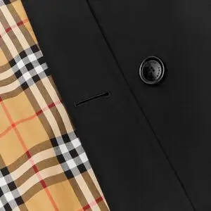 Burberry Chelsea Heritage Mid-length Trench Coat