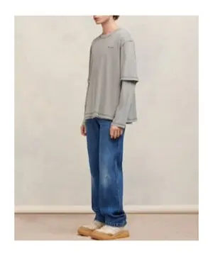 Ami Double-layered Logo Sweatshirt