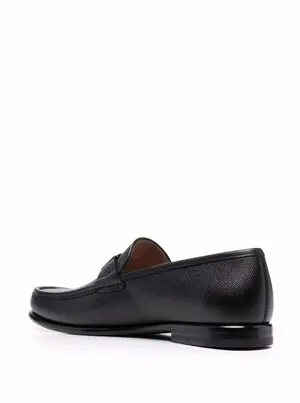 FERRAGAMO Logo Carved Loafers - Black