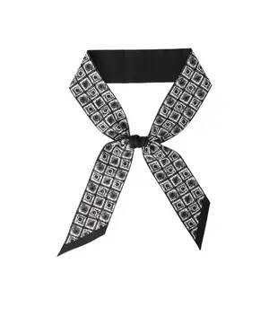 FERRAGAMO Logo Scarf - Black/ivory