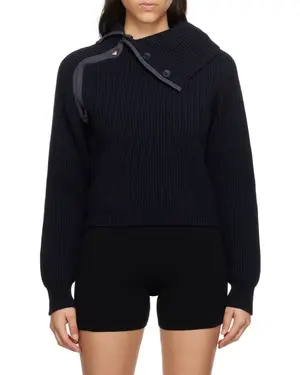 Jacquemus Asymmetric Mock-neck Sweater