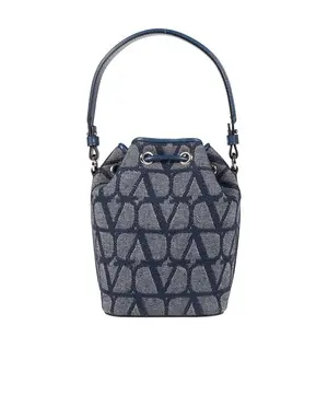 Valentino Garavani Vlogo Signature Bucket Bag