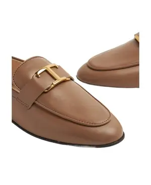 TOD'S Logo Plaque Loafers