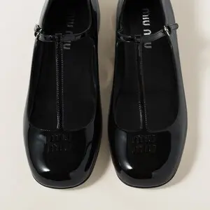 Miu Miu Logo-lettering Ballerinas
