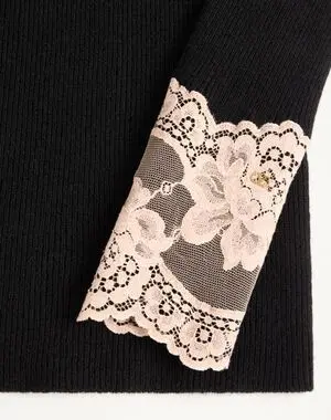 Valentino Garavani Lace Detailed Long-sleeved Jumper