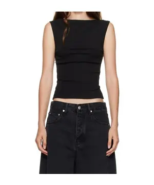 ST. AGNI Boat-necked Vest