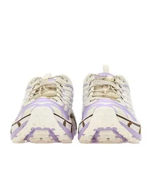 Hoka One One Round Toe Lace-up Sneakers