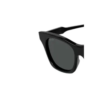Gucci Rectangular Frame Sunglasses