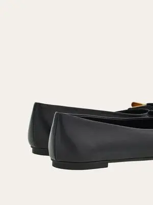 FERRAGAMO Ballet Flats With Bow And Knot Detailing