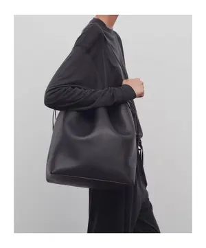 THE ROW Belvedere Drawstring Bucket Bag - Black