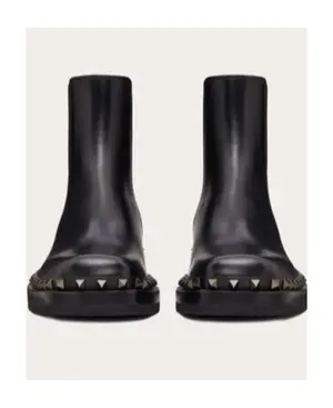 Valentino Garavani Rockstud M-way Chelsea Boots