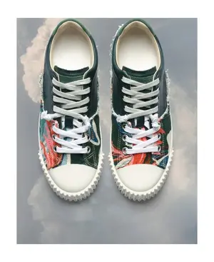 MAISON MARGIELA Leaf-printed Round Toe Lace-up Sneakers