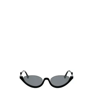 Fendi Oval Frame Sunglasses - Black