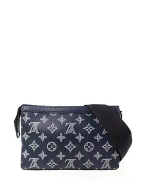 LOUIS VUITTON Gaston Wearable Wallet Monogram Shadow Shoulder Bag