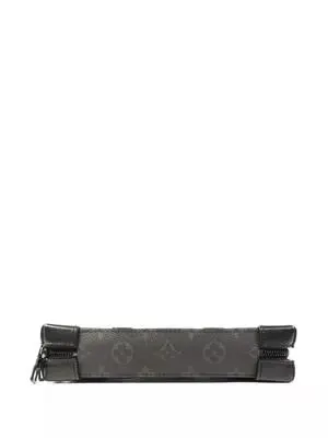 LOUIS VUITTON Soft Trunk Wallet Monogram Eclipse