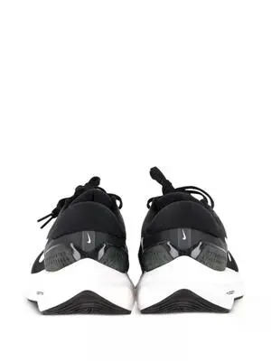 Nike Zoom Vomero 16 Sneakers