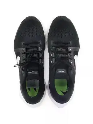 Nike Zoom Vomero 16 Sneakers