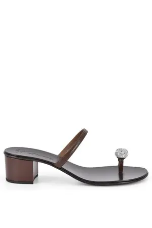 GIUSEPPE ZANOTTI Leather Thong Sandal With Rhinestone Ring Accessory - Brown