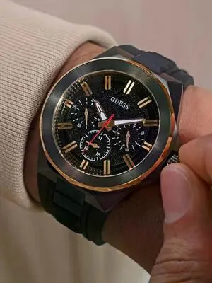 Guess Logo-detail 46mm Watch
