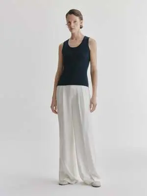 LISA YANG The Ina Top