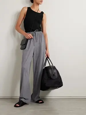 THE ROW Sleeveless Cotton Matte Top With Logo Detail - Black