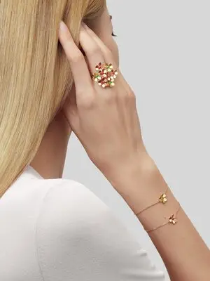 VAN CLEEF  ARPELS Van Cleef & Arpels Frivole Mini Bracelet