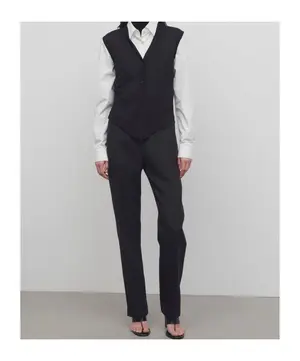 THE ROW Vesco Tailored Pleated Pants