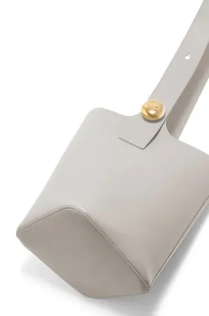 Loewe Medium Pebble Bucket Bag - Shell Ash