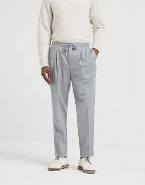 Brunello Cucinelli Pleated Tapered Leg Trousers - Grey