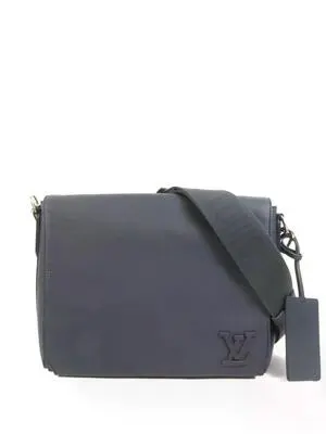 LOUIS VUITTON Aerogram Takeoff Shoulder Bag