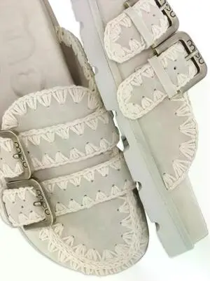 Mou Buckle-fastening Mules