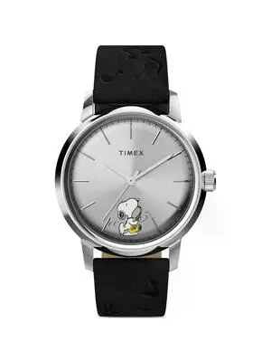 Timex® Marlin Automatic Watch With Peanuts Snoopy Illustration - Silver