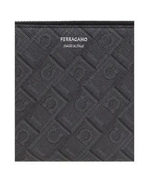 FERRAGAMO Zipper Wallet