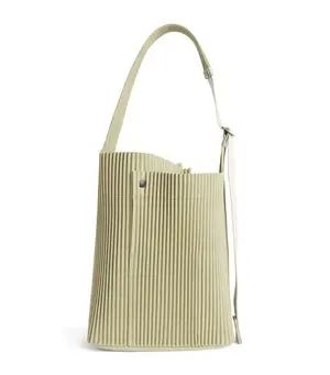 Issey Miyake Pleated Utility Shoulder Bag - Green