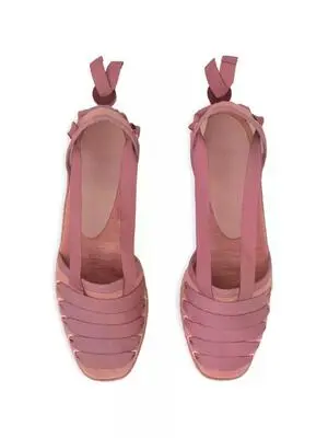 CastaÑer Glen Pumps