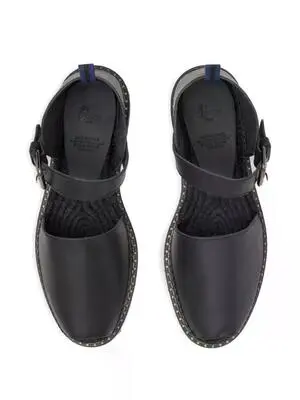 CastaÑer Fer Leather Sandals