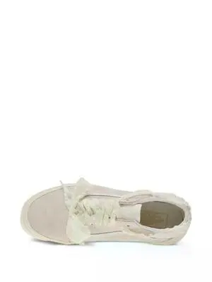 VANS Old Skool Sneakers With Ruffle Trim - White