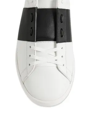Valentino Garavani Leather Sneakers - White/black