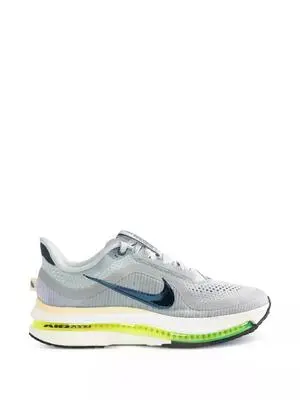 Nike Pegasus Sneakers