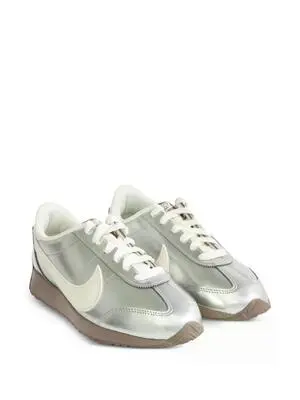 Nike Pacific Sneakers - Silver
