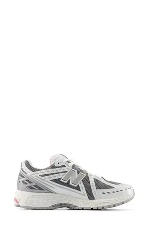 NEW BALANCE 1906r Performance Running Shoe