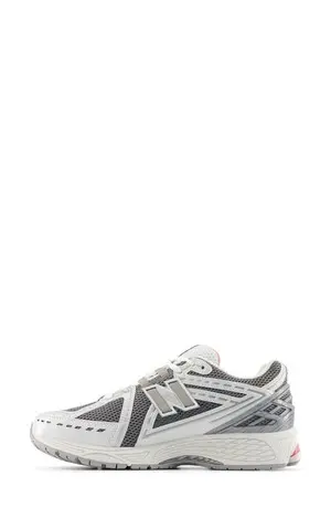 NEW BALANCE 1906r Performance Running Shoe