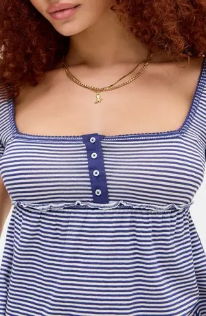 BDG URBAN OUTFITTERS Brittney Babydoll Top With Contrast Stitching