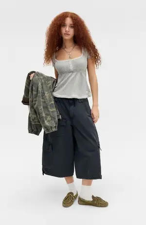 BDG URBAN OUTFITTERS Brittney Babydoll Top