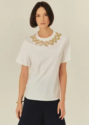 EXQUISE Elise T-shirt With Embellished Neckline