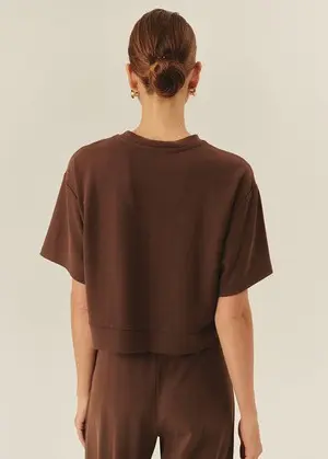 EXQUISE Chic Casual Gem-detail Tee
